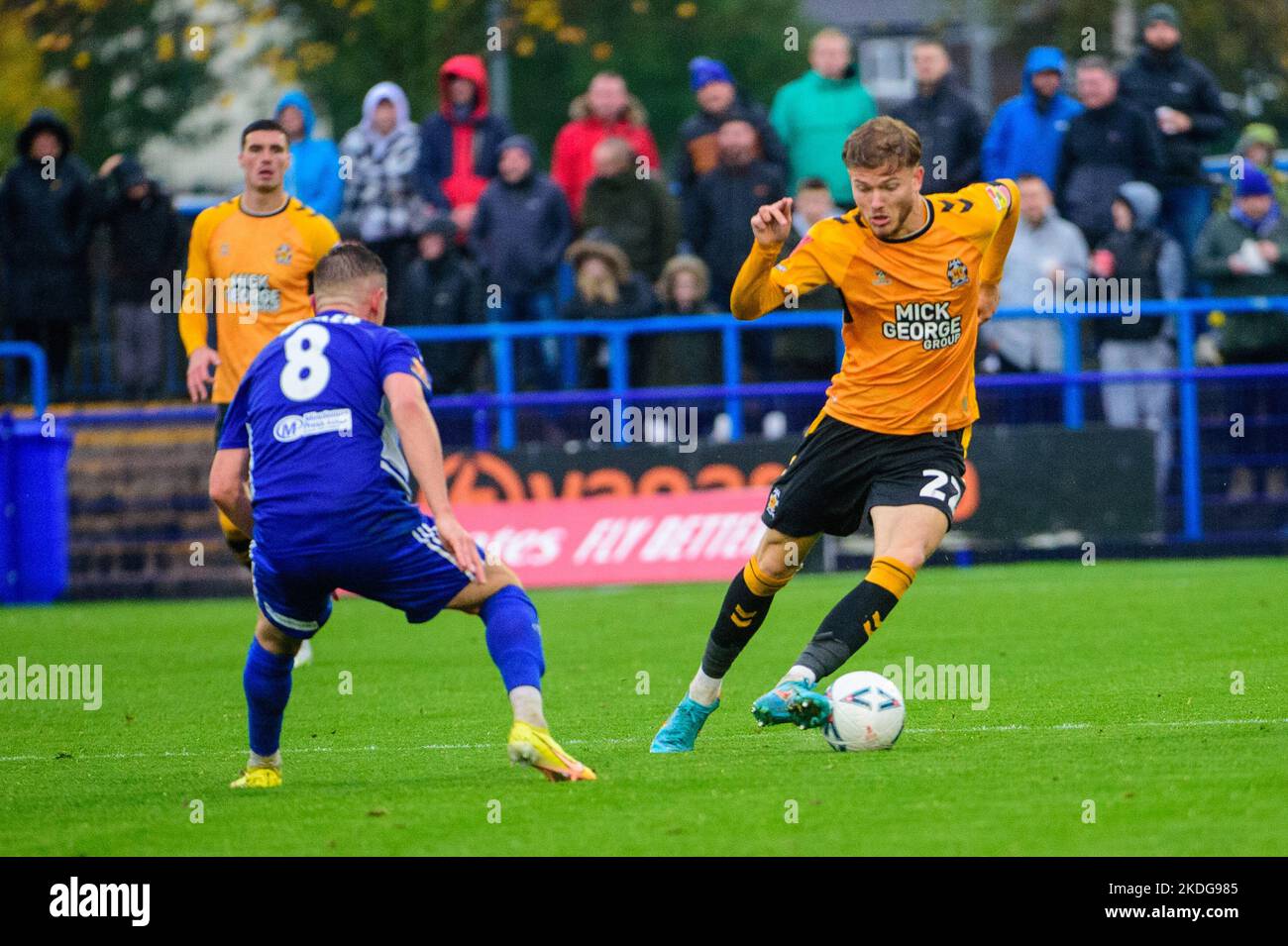 Curzon ashton vs cambridge united hi-res stock photography and images ...
