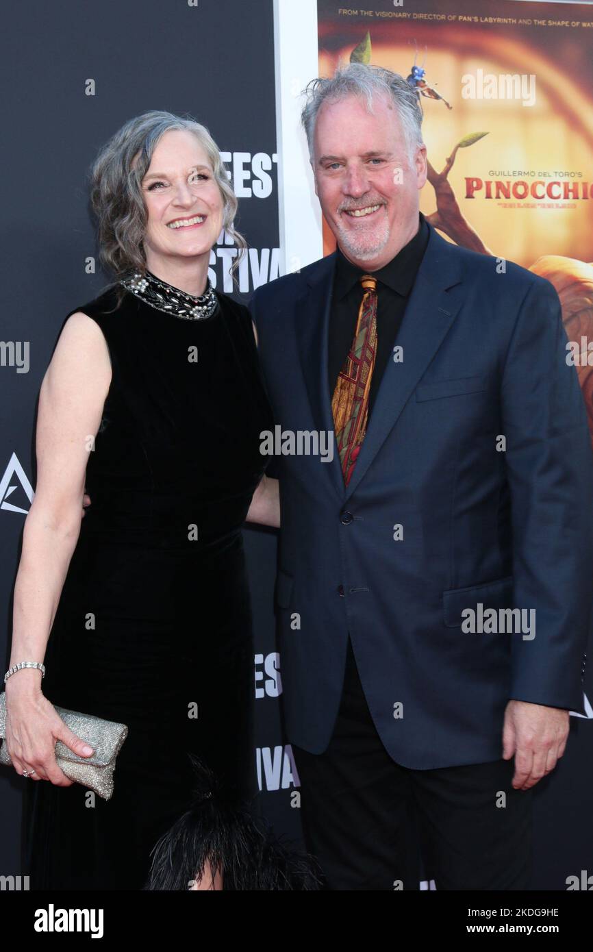 Los Angeles, CA. 5th Nov, 2022. Mark Gustafson, guest at arrivals for ...