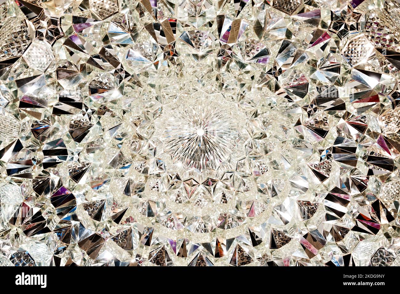 Crystal pattern hi-res stock photography and images - Alamy