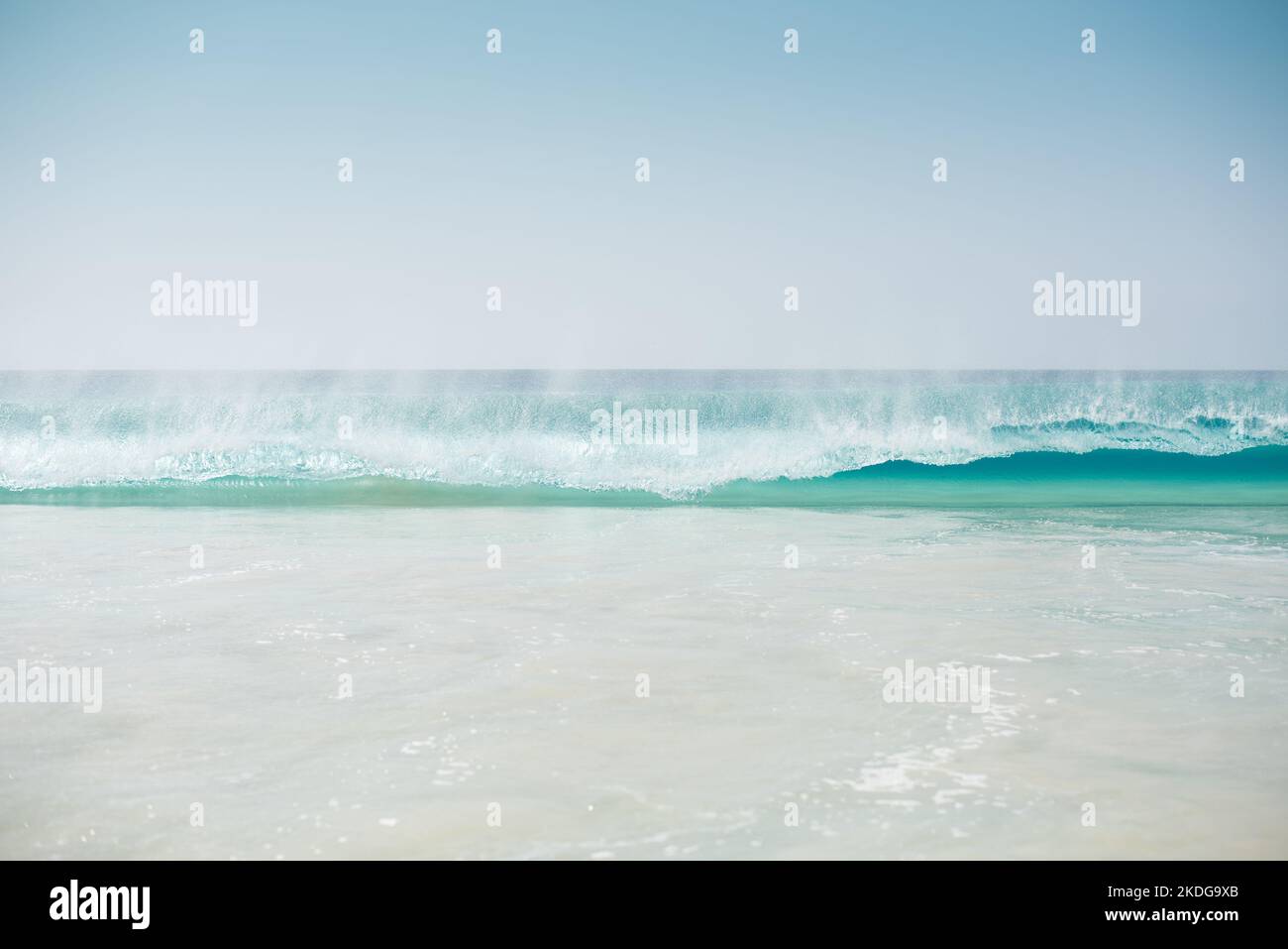 Rough sea braking waves hi-res stock photography and images - Alamy