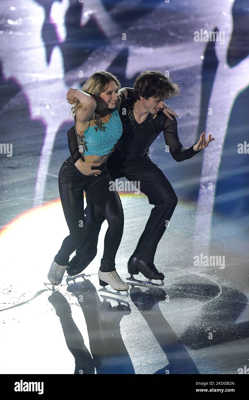 Eva Pate & Logan Bye (USA), during the Exhibition Gala, at the ISU ...