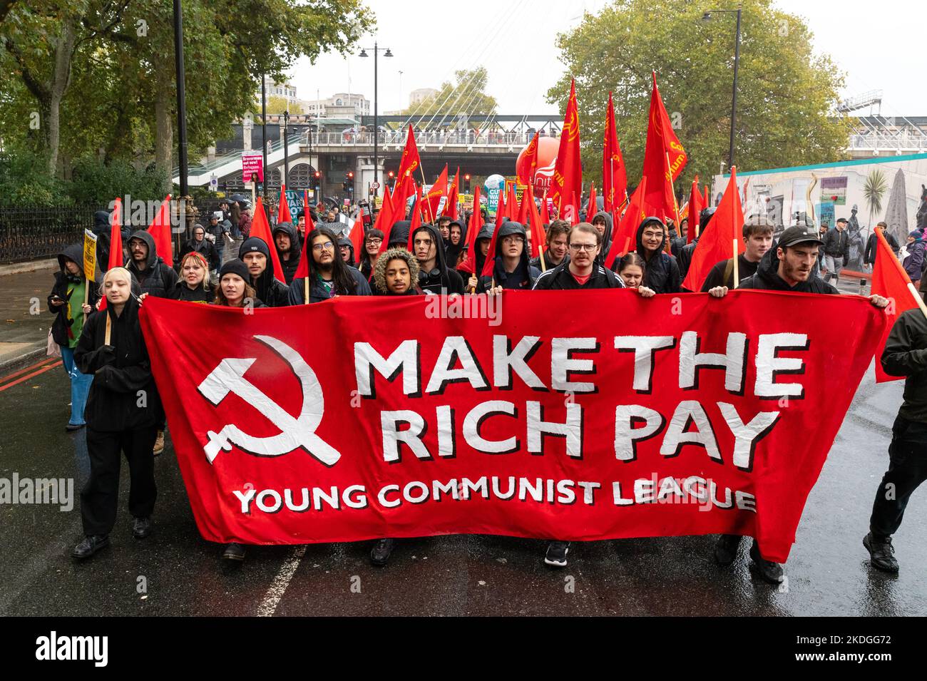 London, UK. 5 November 2022. Thousands march in London in a ...