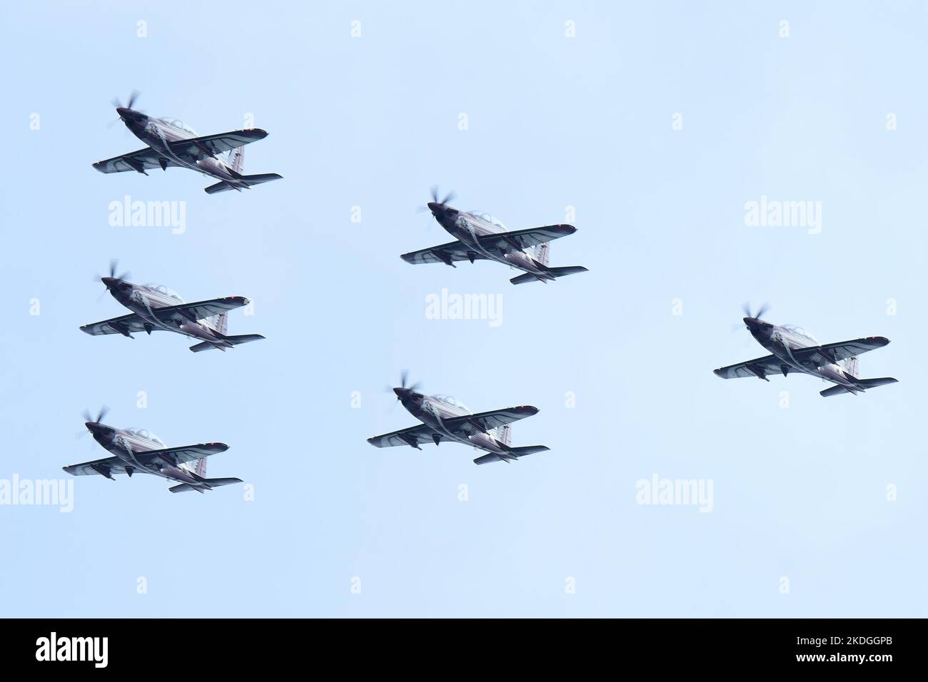 Qatar air show staged Doha Corniche by Amiri Air Force, Saudi Falcons ...