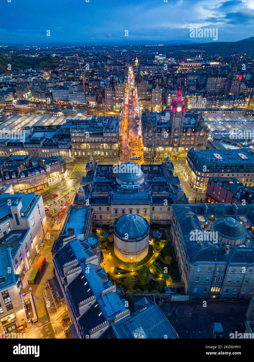 Aerial view of skyline of Edinburgh and General Register House at dusk ...