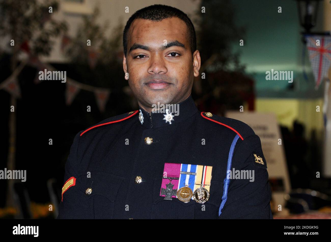 Dr johnson beharry vc cog hi-res stock photography and images - Alamy