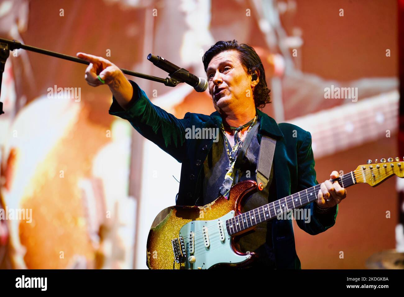 Mexico City, Mexico. 5th Nov, 2022. Saul Hernandez Vocalist of Caifanes ...