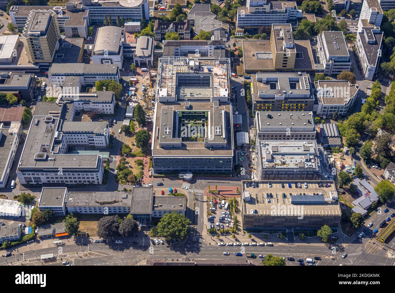Aerial hospital building hi-res stock photography and images - Alamy