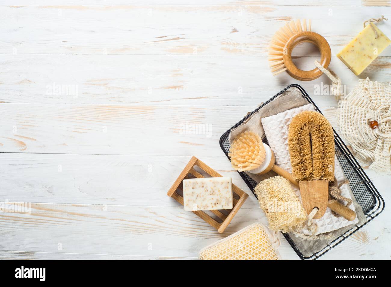 Biodegradable utensils hi-res stock photography and images - Alamy
