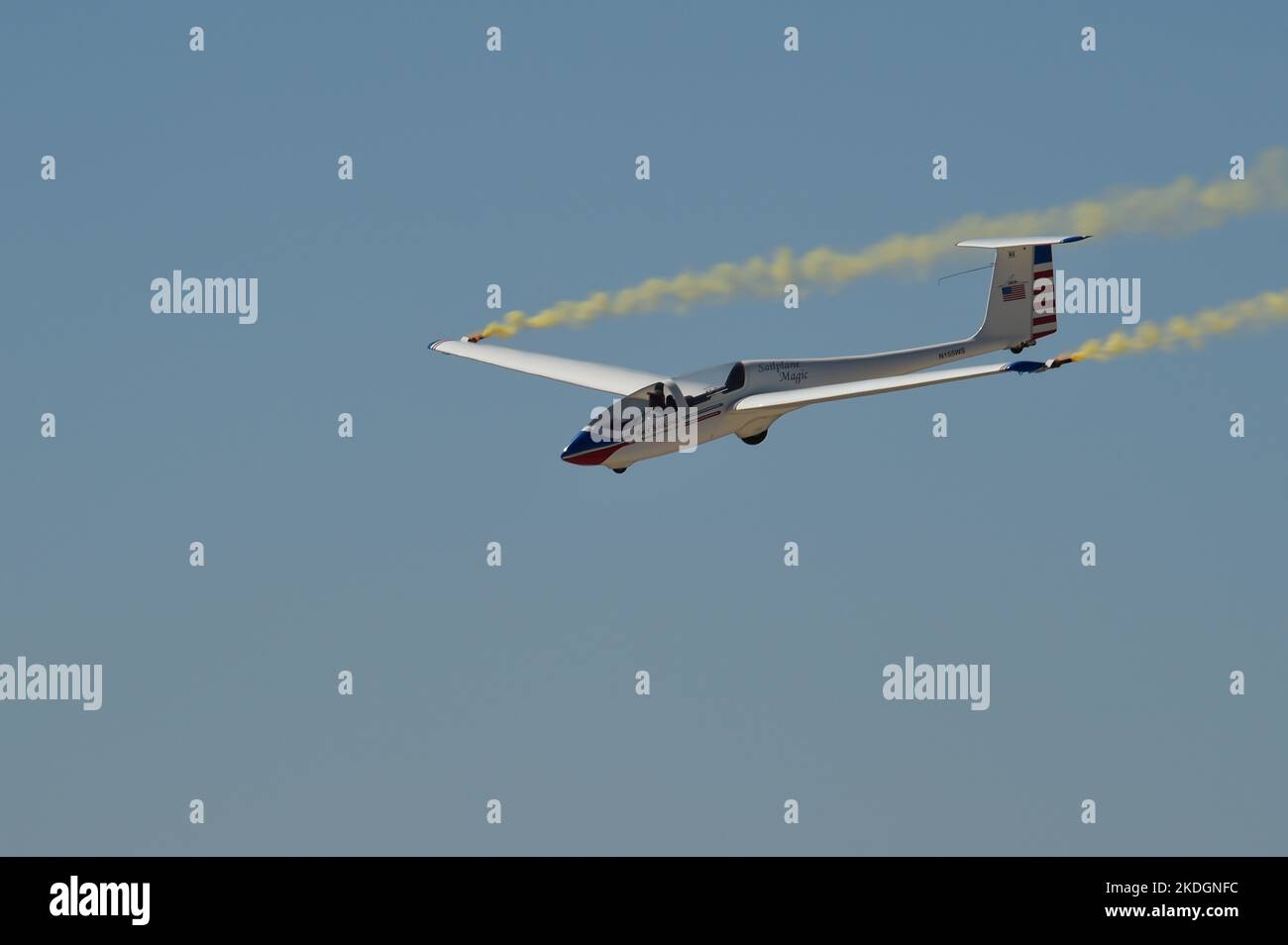 Brett Willat flying his Sail Plane Magic sailplane Stock Photo - Alamy