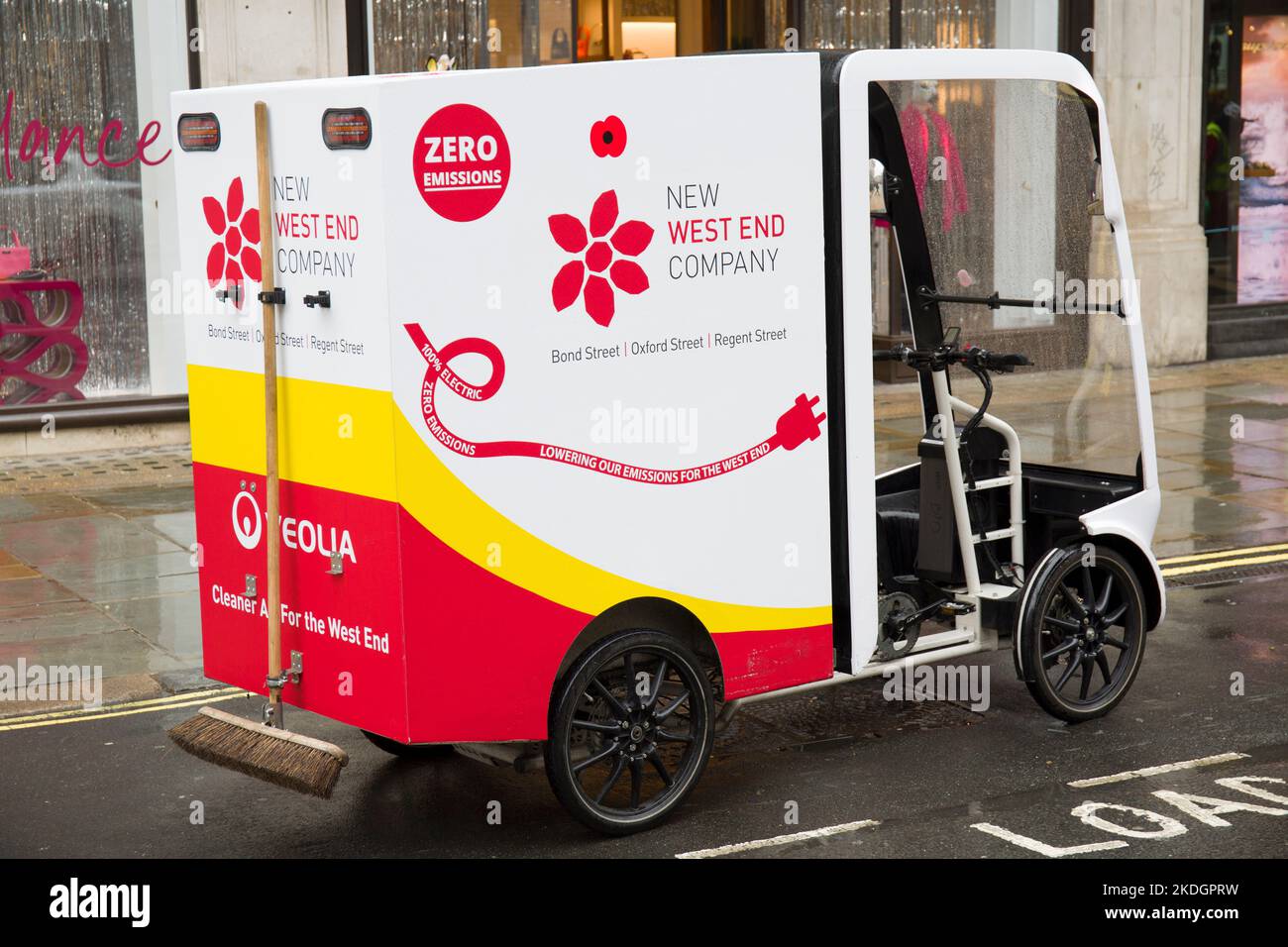 Zero Emissions Climate Friendly Street Cleaning Vehicle Regent Street ...