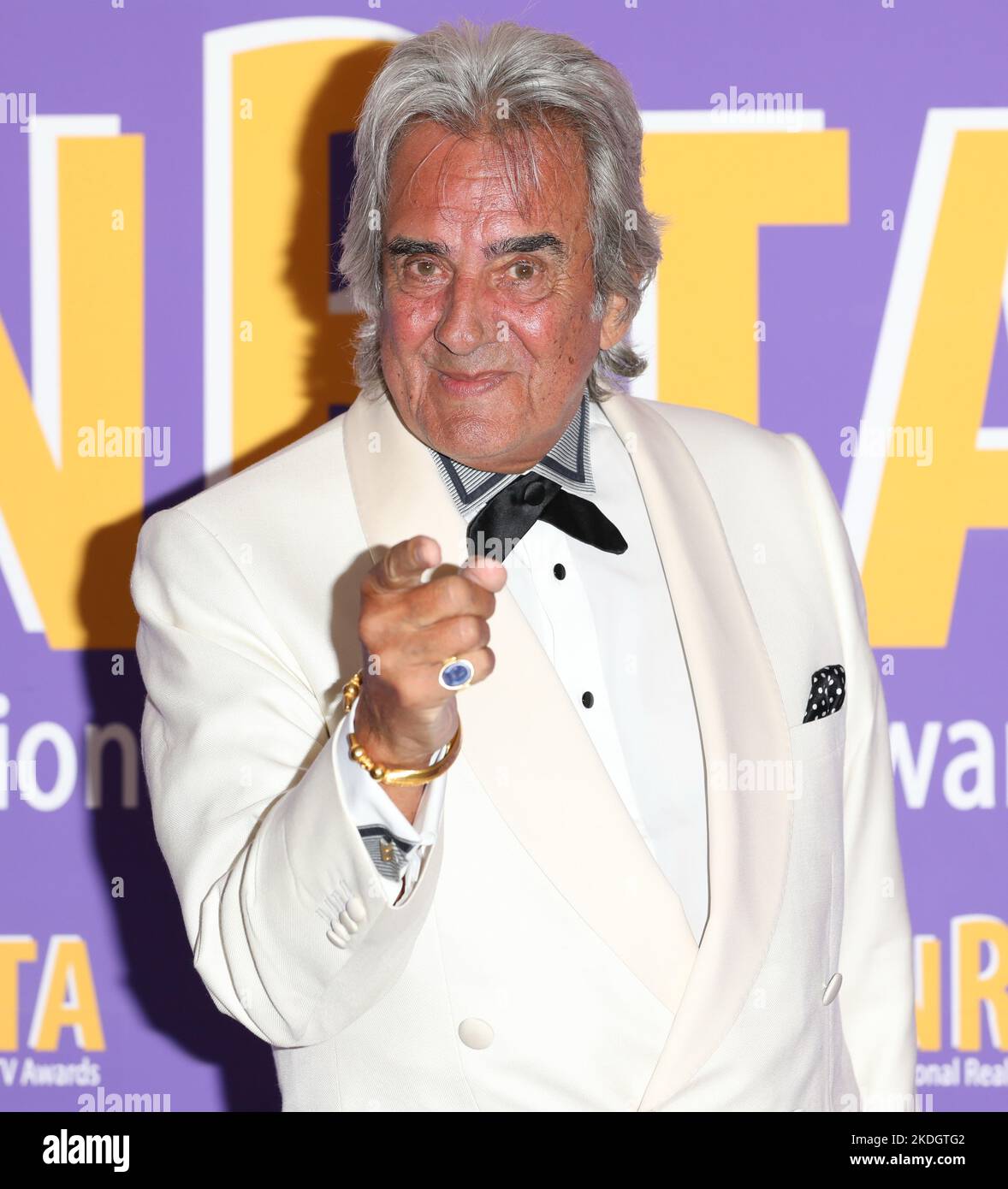 David Dickinson MBE wins Outstanding Contribution to Television at this ...