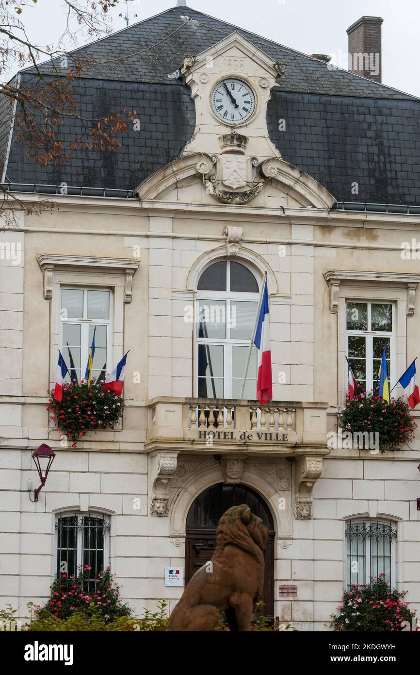 Townhall, Nolay, Bourgogne-Franche-Comté region, France Stock Photo - Alamy