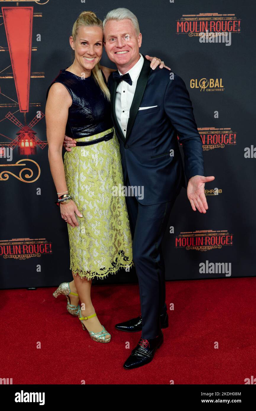 Cologne, Germany. 06th Nov, 2022. Presenter Guido Cantz and his wife ...