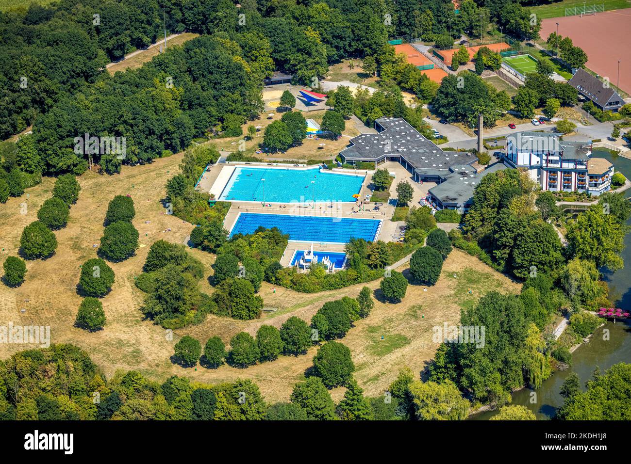 Outdoor pool and hotel selbachpark hi-res stock photography and images ...