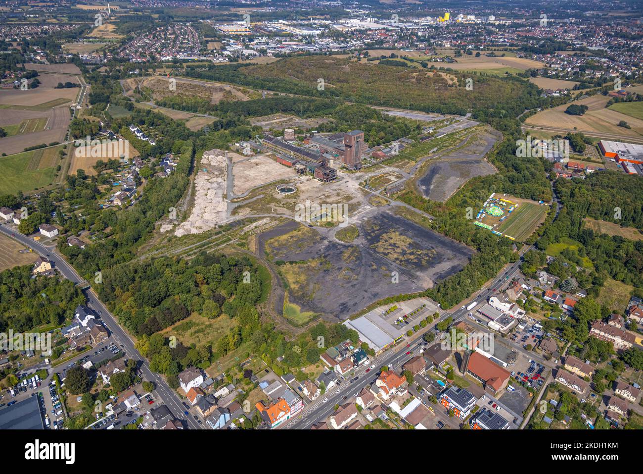 Aerial view, hammerhead tower in former Ost colliery Heinrich Robert ...