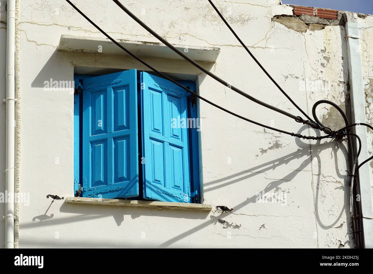 Slatted window hi-res stock photography and images - Alamy