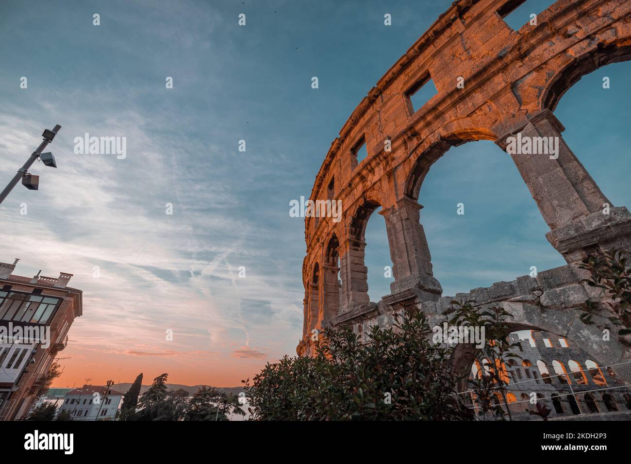 Roman colloseum hi-res stock photography and images - Alamy