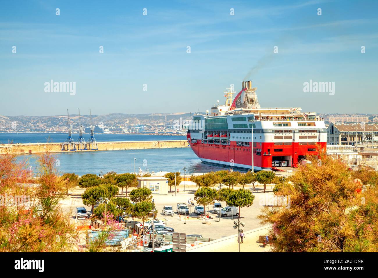 Place du ferry hi-res stock photography and images - Alamy