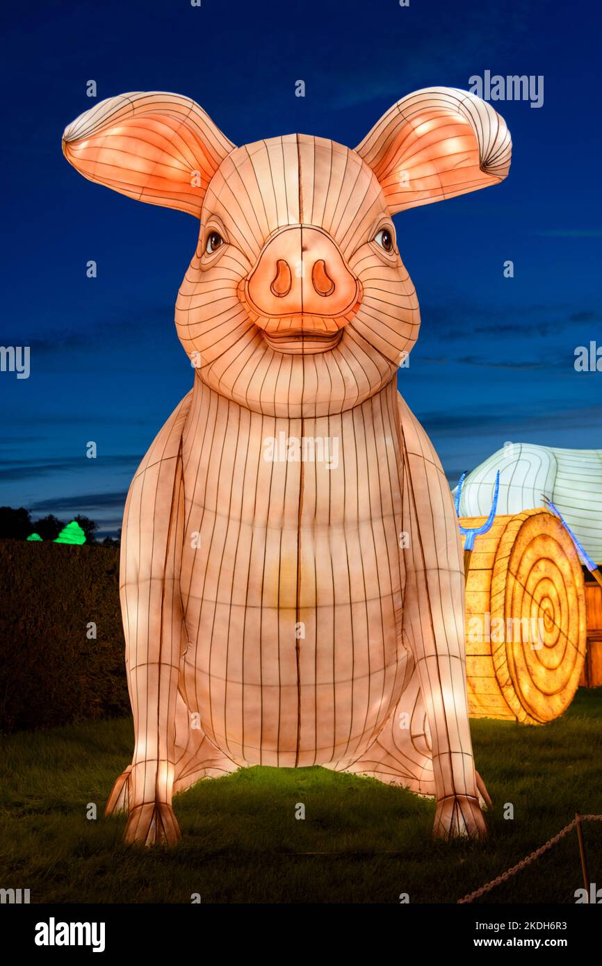 Longleat Festival of Light 2022 - The Wondrous Worlds of Roald Dahl ...
