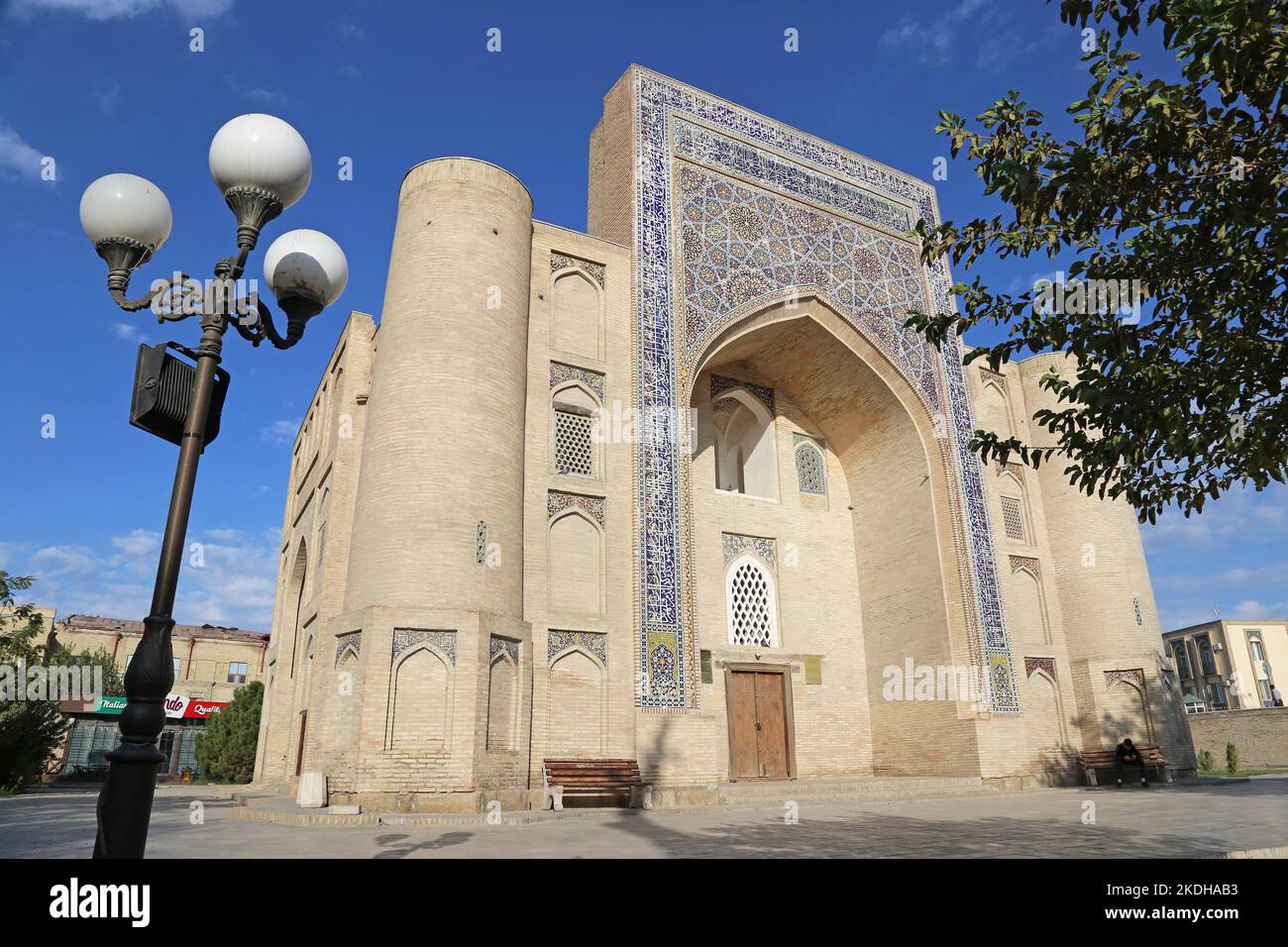 Nodir Devonbegi Khanagha, Lyabi Hauz Square, Historic Centre, Bukhara ...