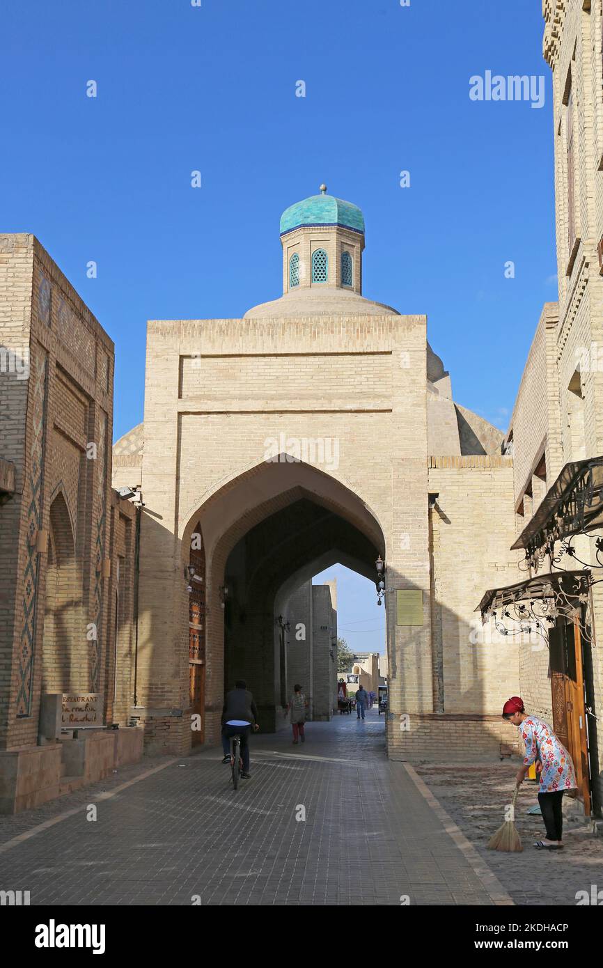 Historic center of bukhara hi-res stock photography and images - Alamy