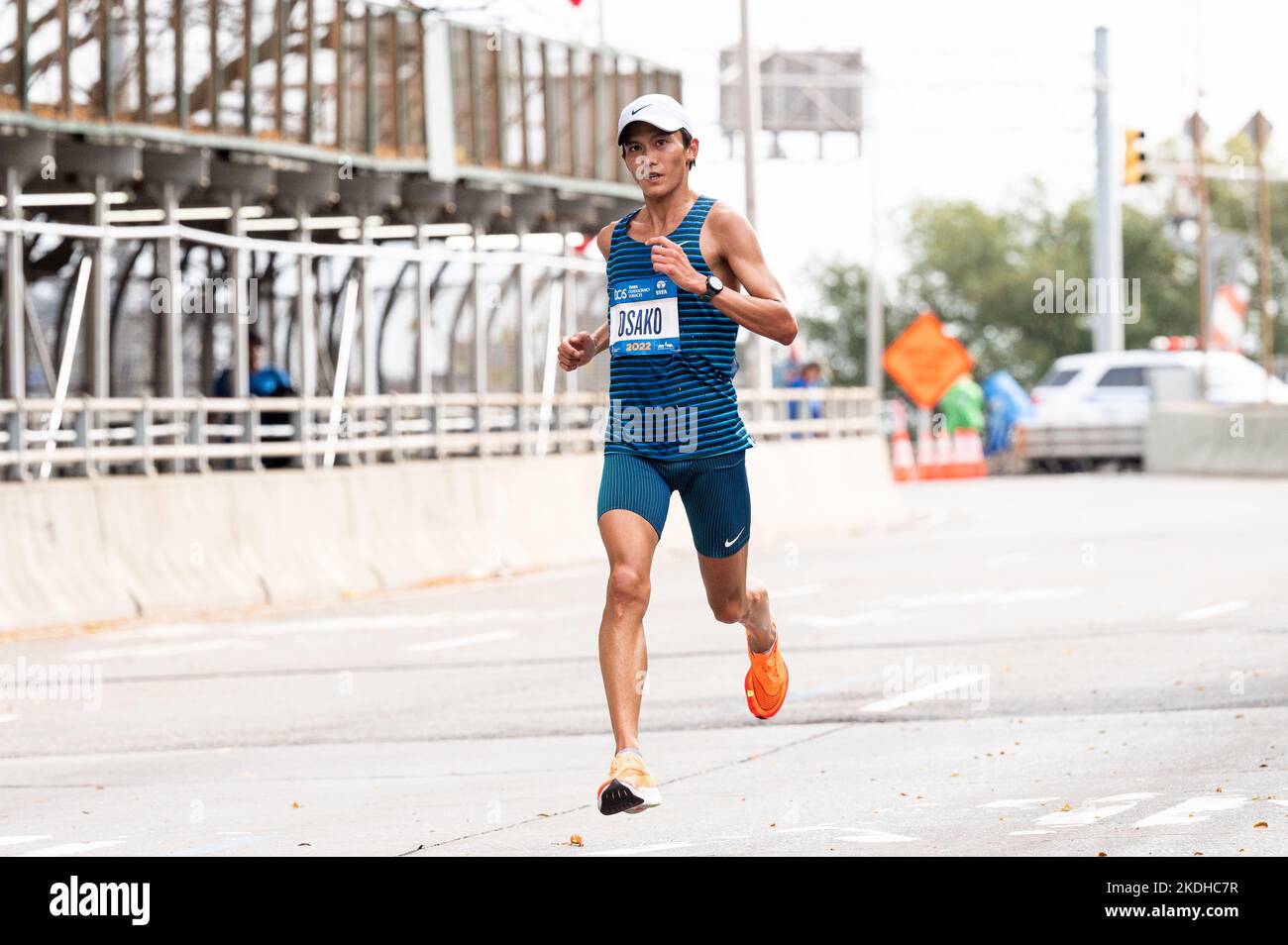 Suguru Osako (JPN) entering Harlem from the Bronx via the Madison ...