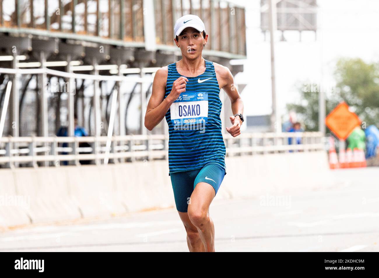 Suguru Osako (JPN) entering Harlem from the Bronx via the Madison ...