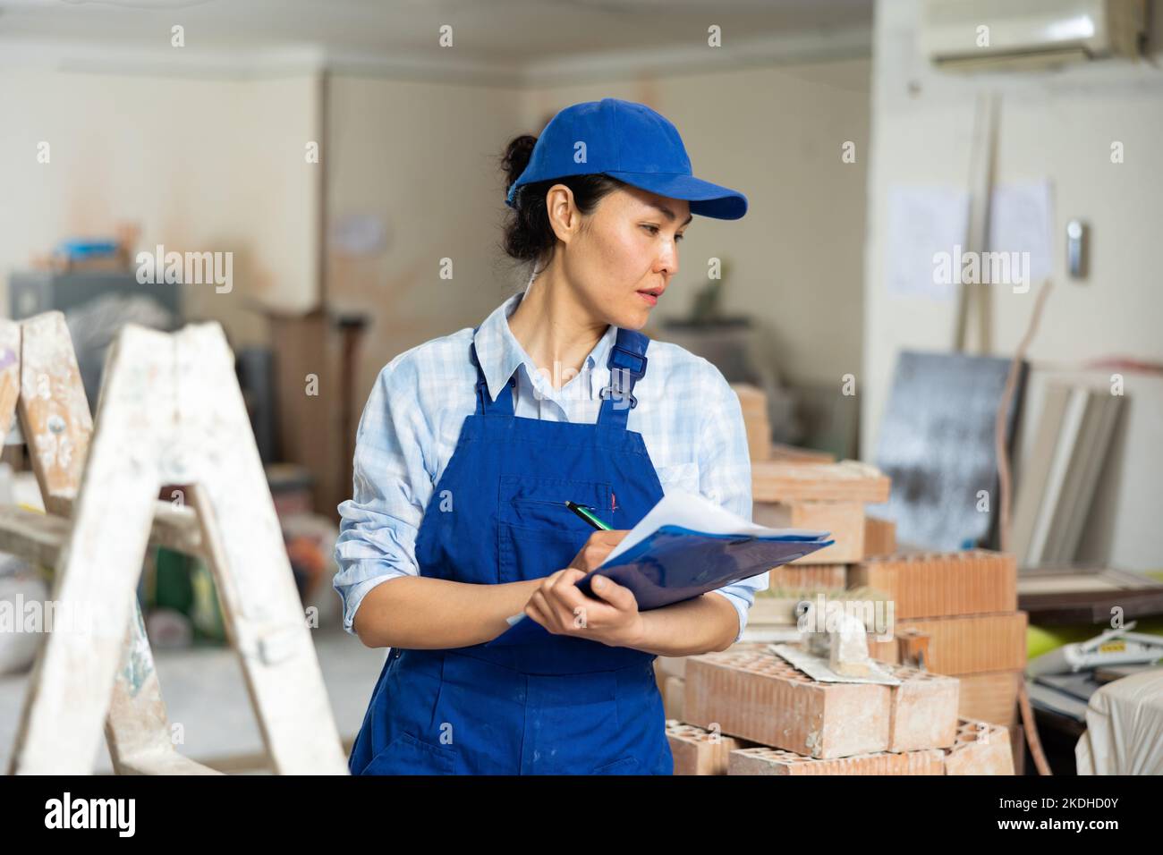 Making indoor improvement hi-res stock photography and images - Alamy