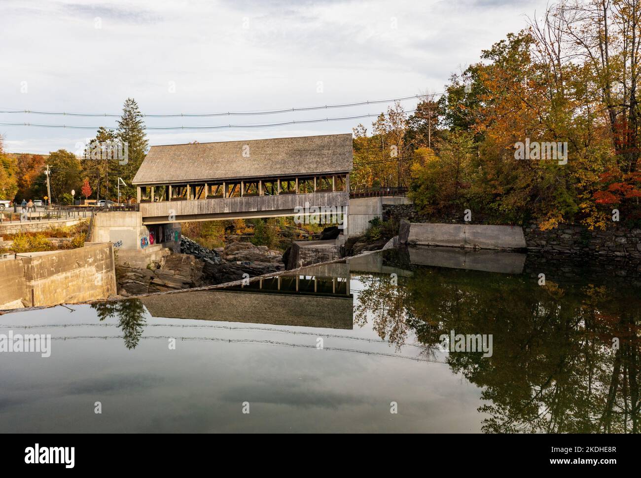 Quechee, VT - 5 October 2022: Ottauquechee river flows under Quechee ...