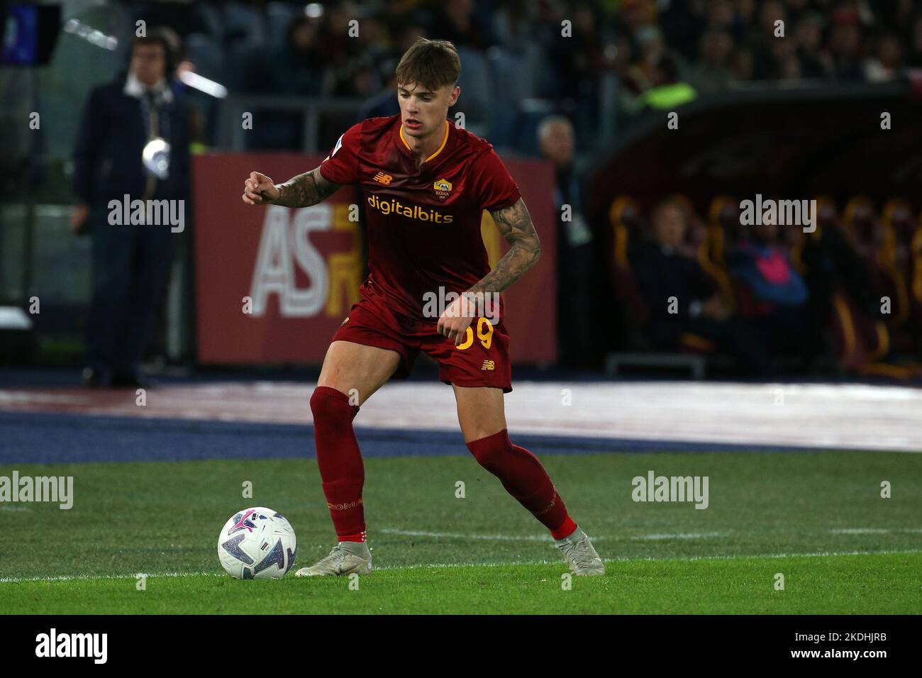 Rome, Italy. 6th Nov, 2022. Nicola Zalewski (Roma) in action during the ...
