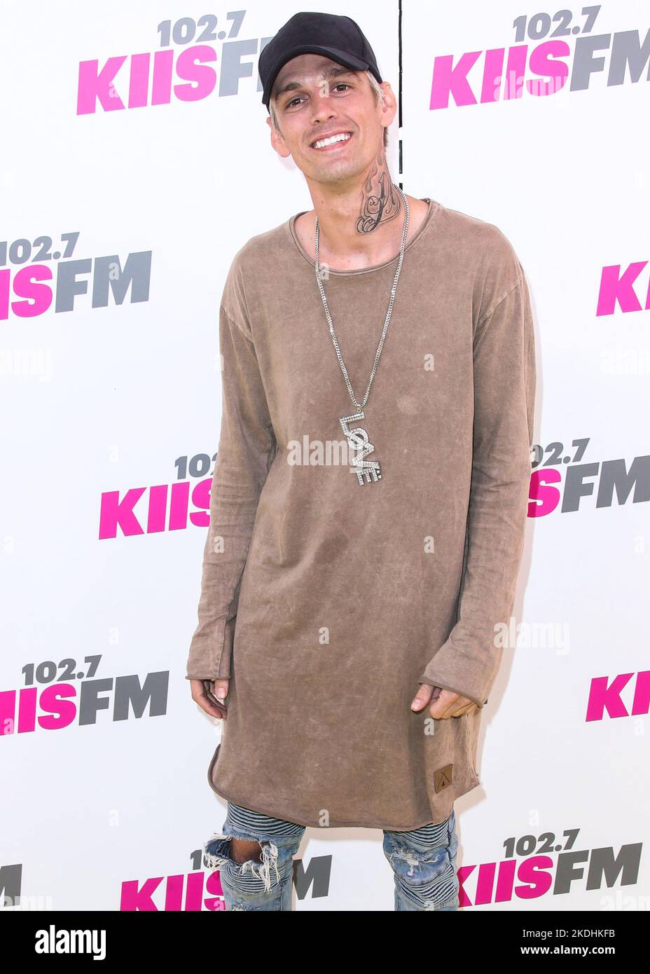 Carson, United States. 05th Nov, 2022. (FILE) Aaron Carter Dead At 34 ...