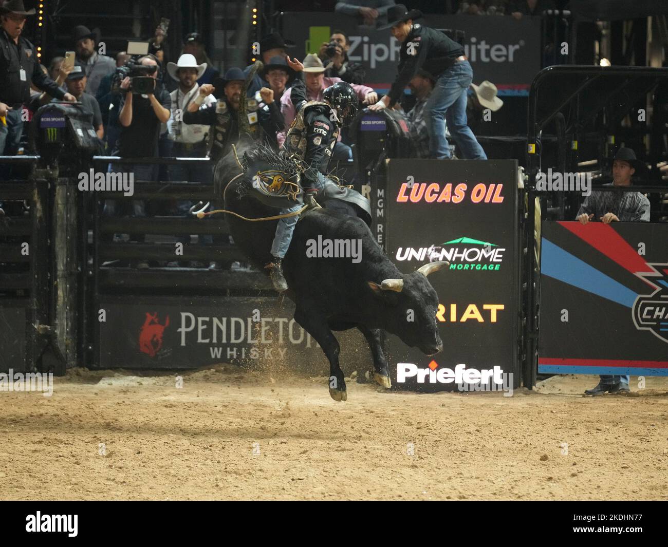 LAS VEGAS, NV - NOVEMBER 6: Hayden Harris takes his best shot at an :08 ...