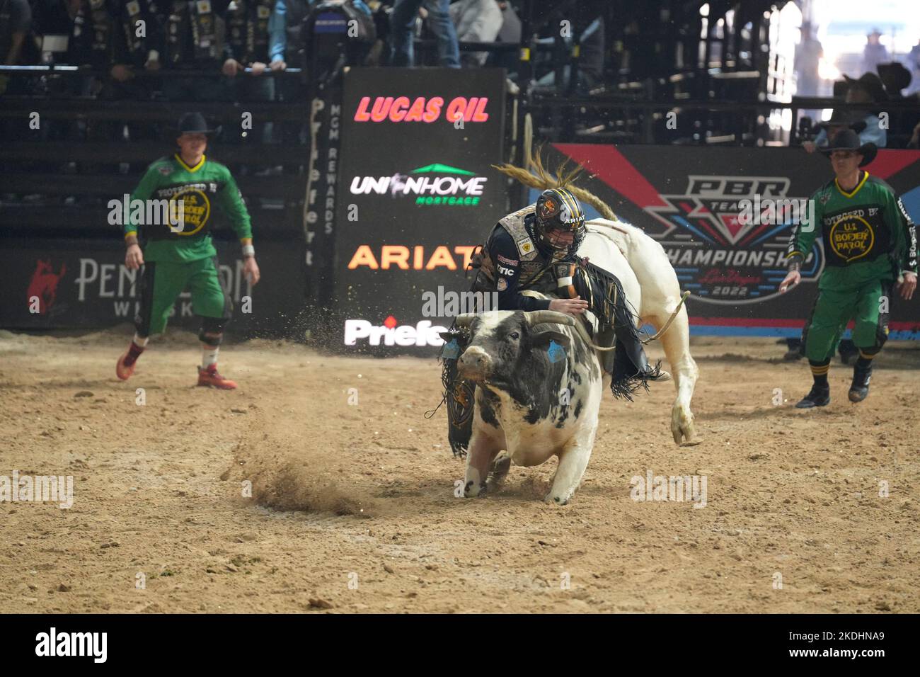 Pbr professional bull riding team championship hi-res stock photography ...