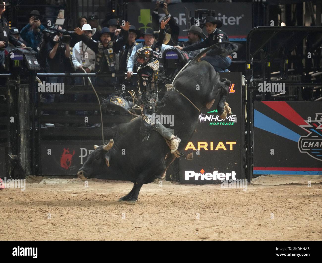 LAS VEGAS, NV - NOVEMBER 6: Derek Kolbaba takes his best shot at an :08 ...