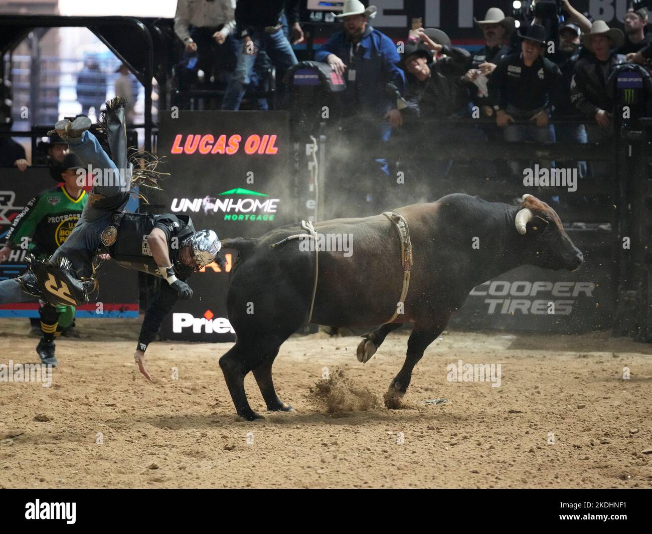 LAS VEGAS, NV - NOVEMBER 6: Alisson de Souza takes his best shot at an ...