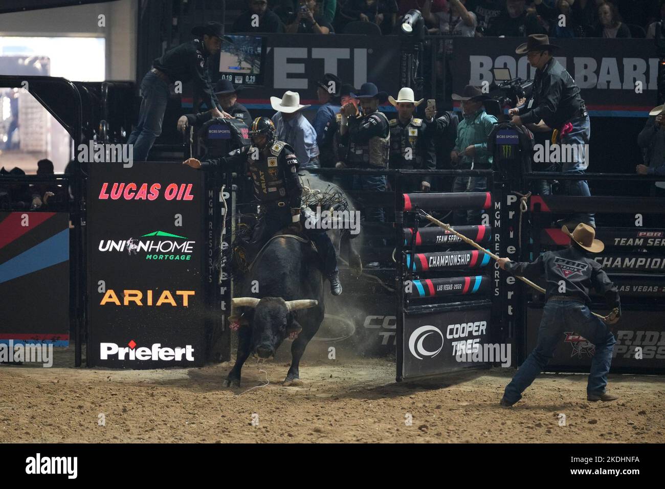 LAS VEGAS, NV - NOVEMBER 6: Cody Jesus takes his best shot at an :08 ...