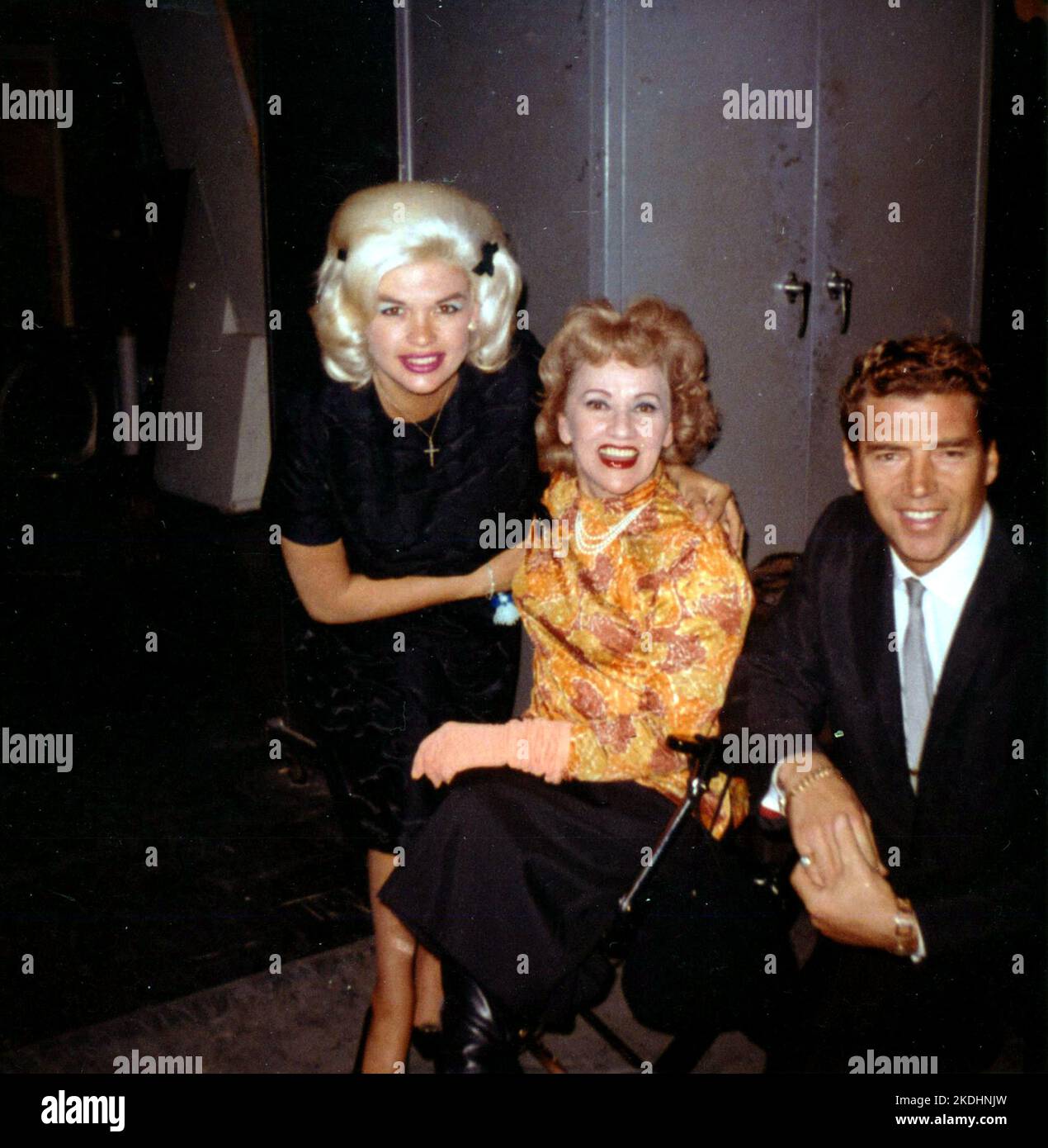 Tv interview 1950s hi-res stock photography and images - Alamy