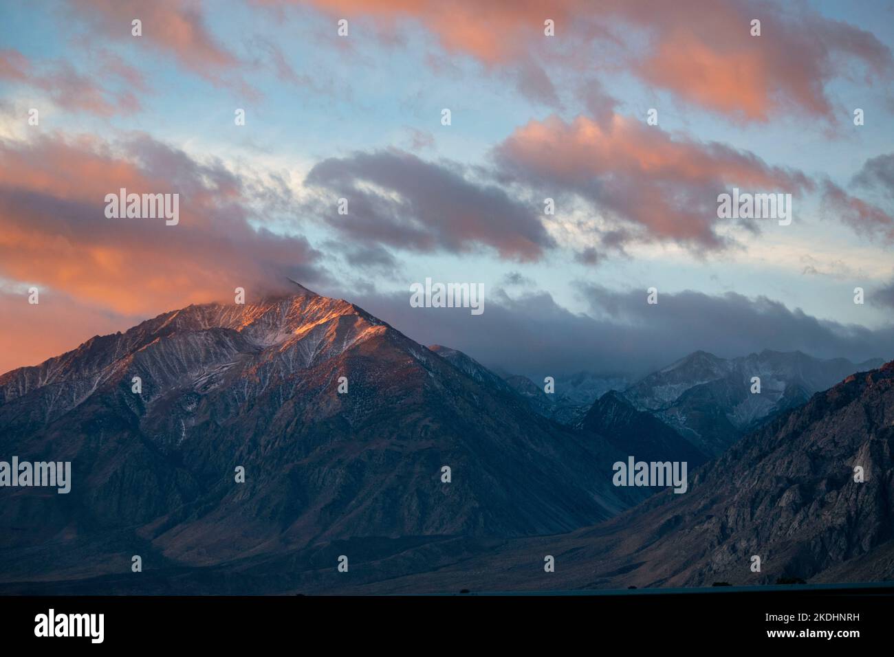 Sunrise and sunset in the Eastern Sierra, particularly around Bishop ...