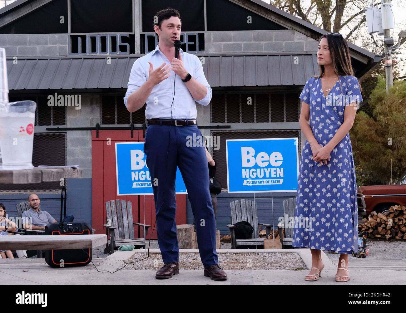 Bee nguyen georgia hi-res stock photography and images - Alamy