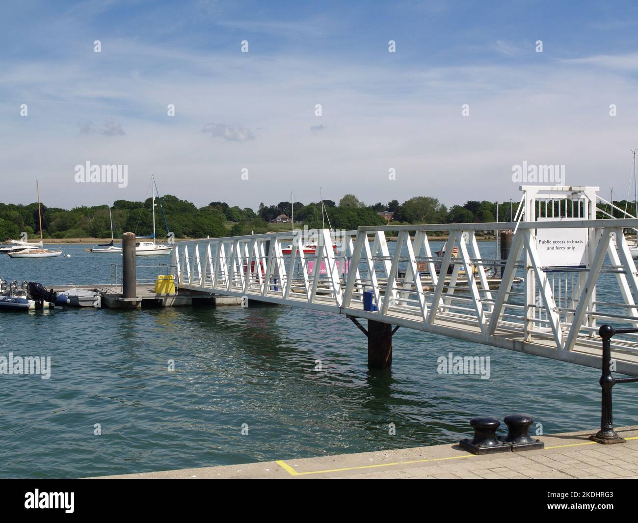 Pontoon on the Hamble River, Hamble-Le-rice, Hampshire, England, UK ...