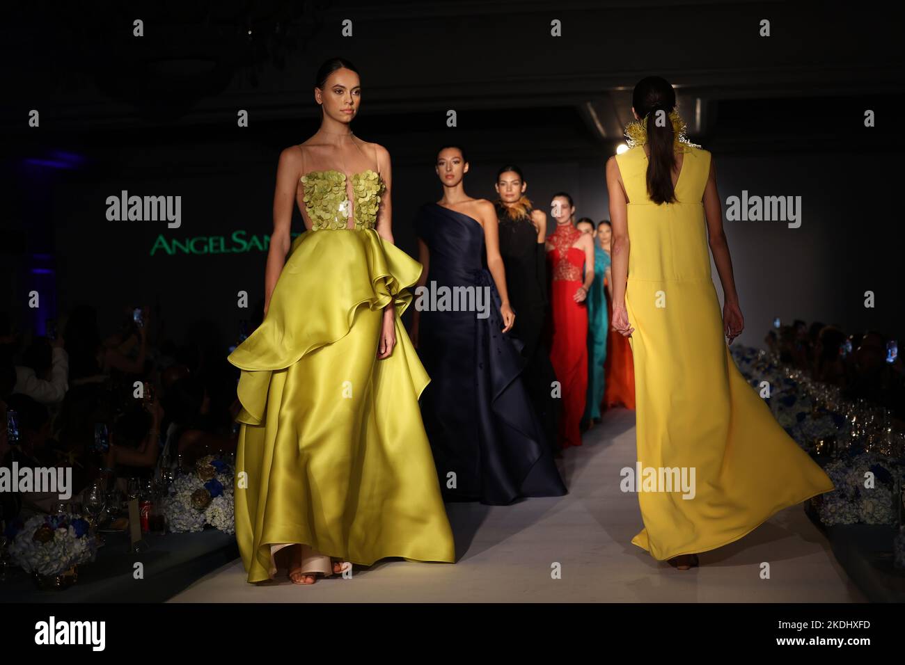 MIAMI, FLORIDA - NOVEMBER 06: Models walk the runway at the Angel ...