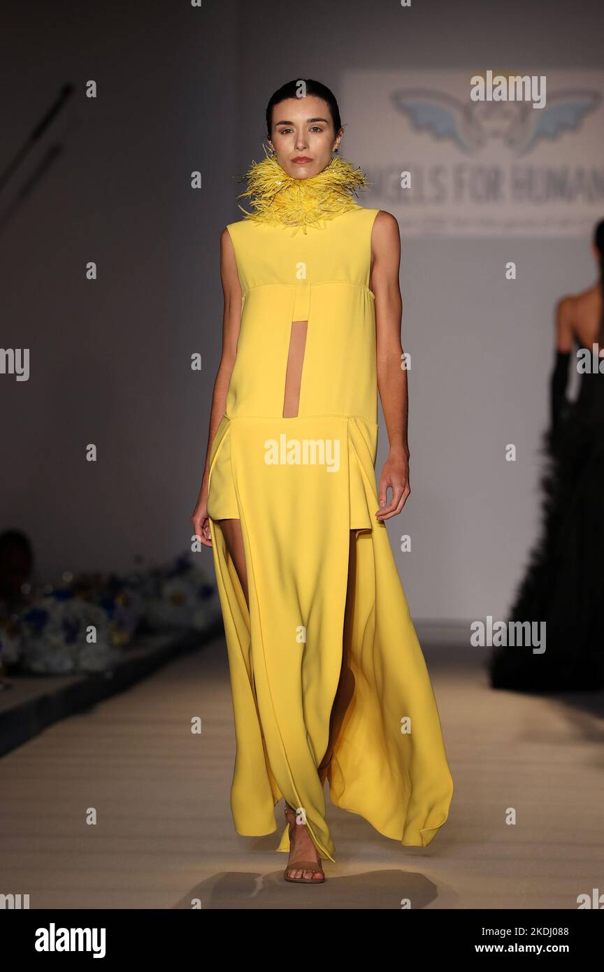 MIAMI, FLORIDA - NOVEMBER 06: A model walks the runway at the Angel ...