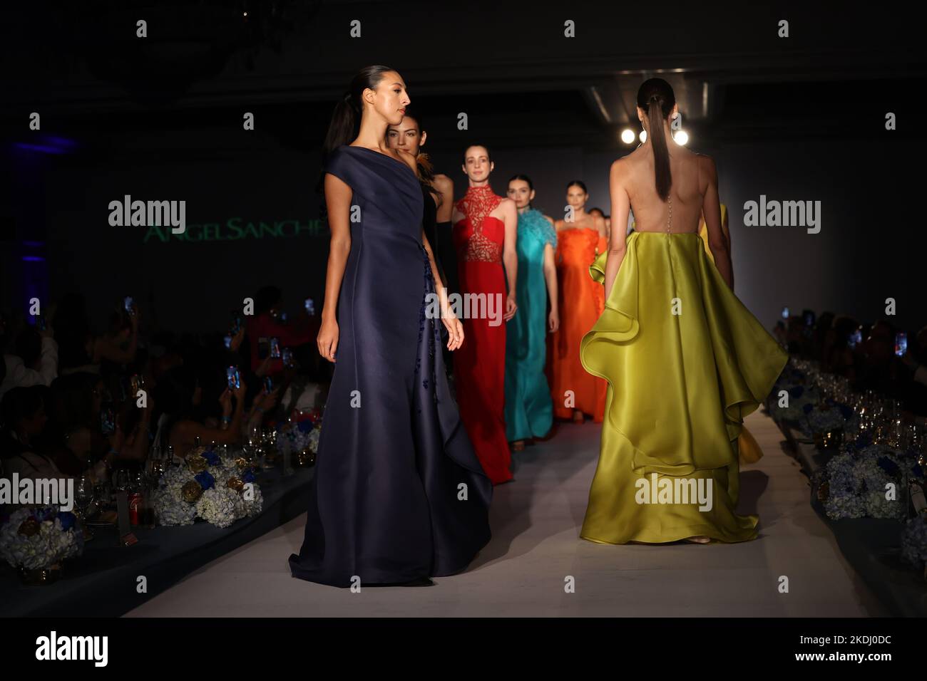 MIAMI, FLORIDA - NOVEMBER 06: Models walk the runway at the Angel ...