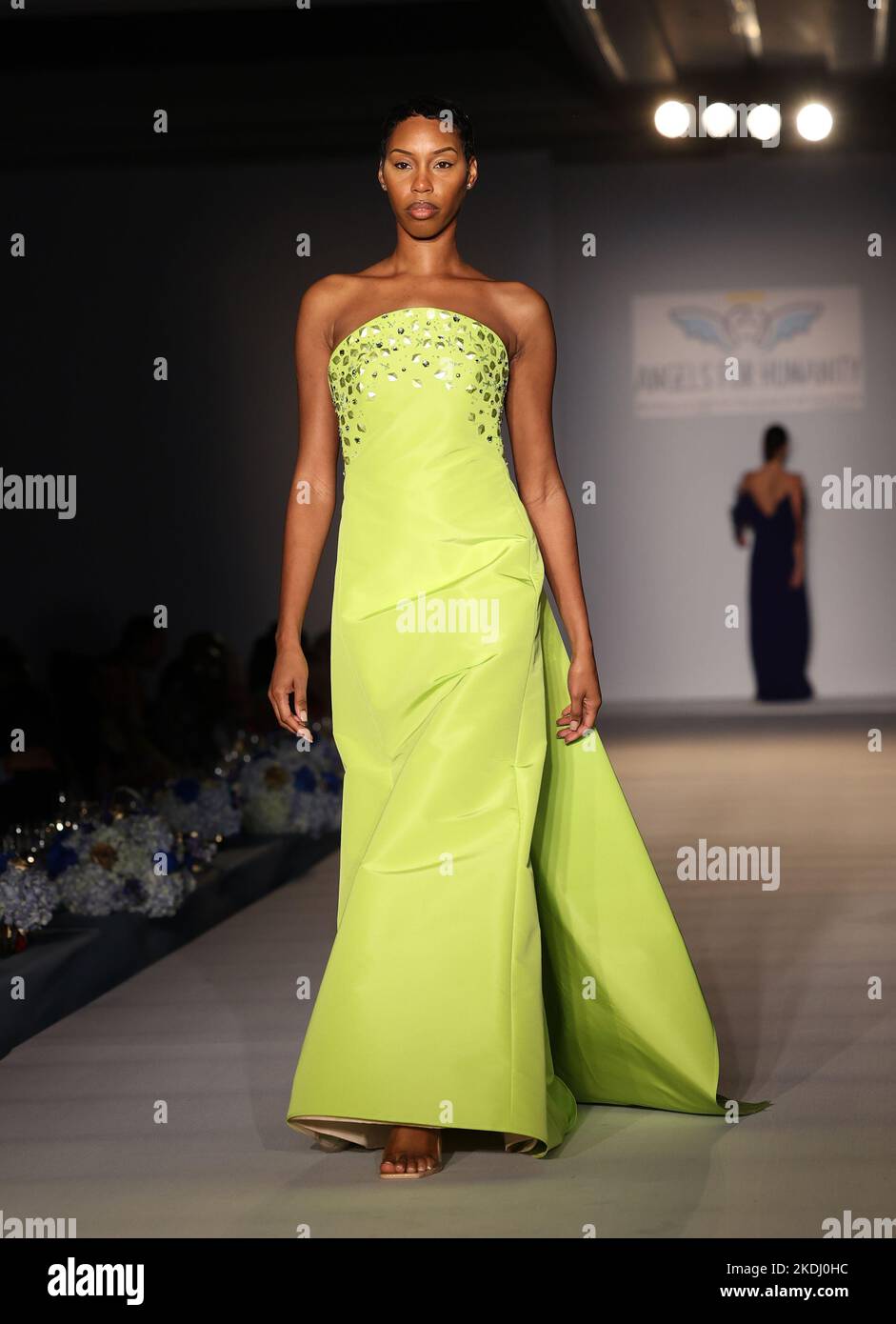 MIAMI, FLORIDA - NOVEMBER 06: A model walks the runway at the Angel ...