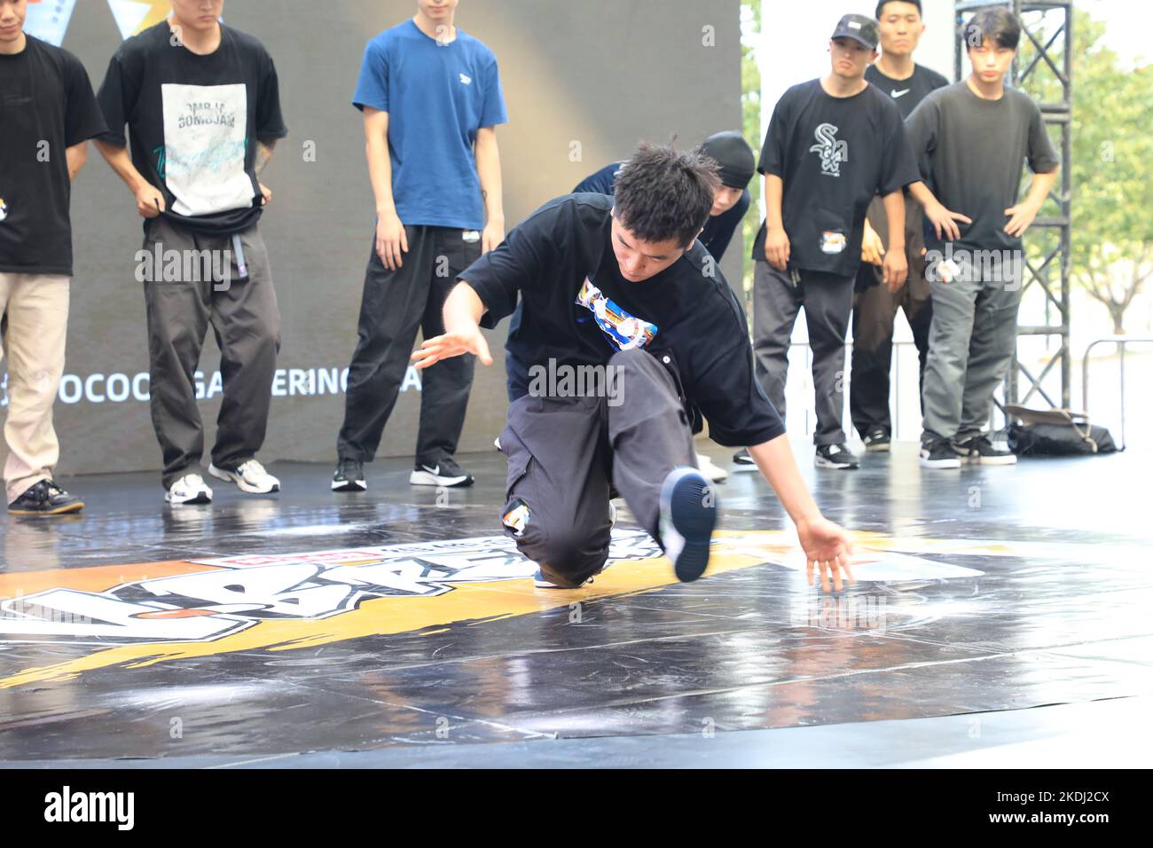 The V-Break Dance Battle (VBD) International Hip Hop Dance Competition ...