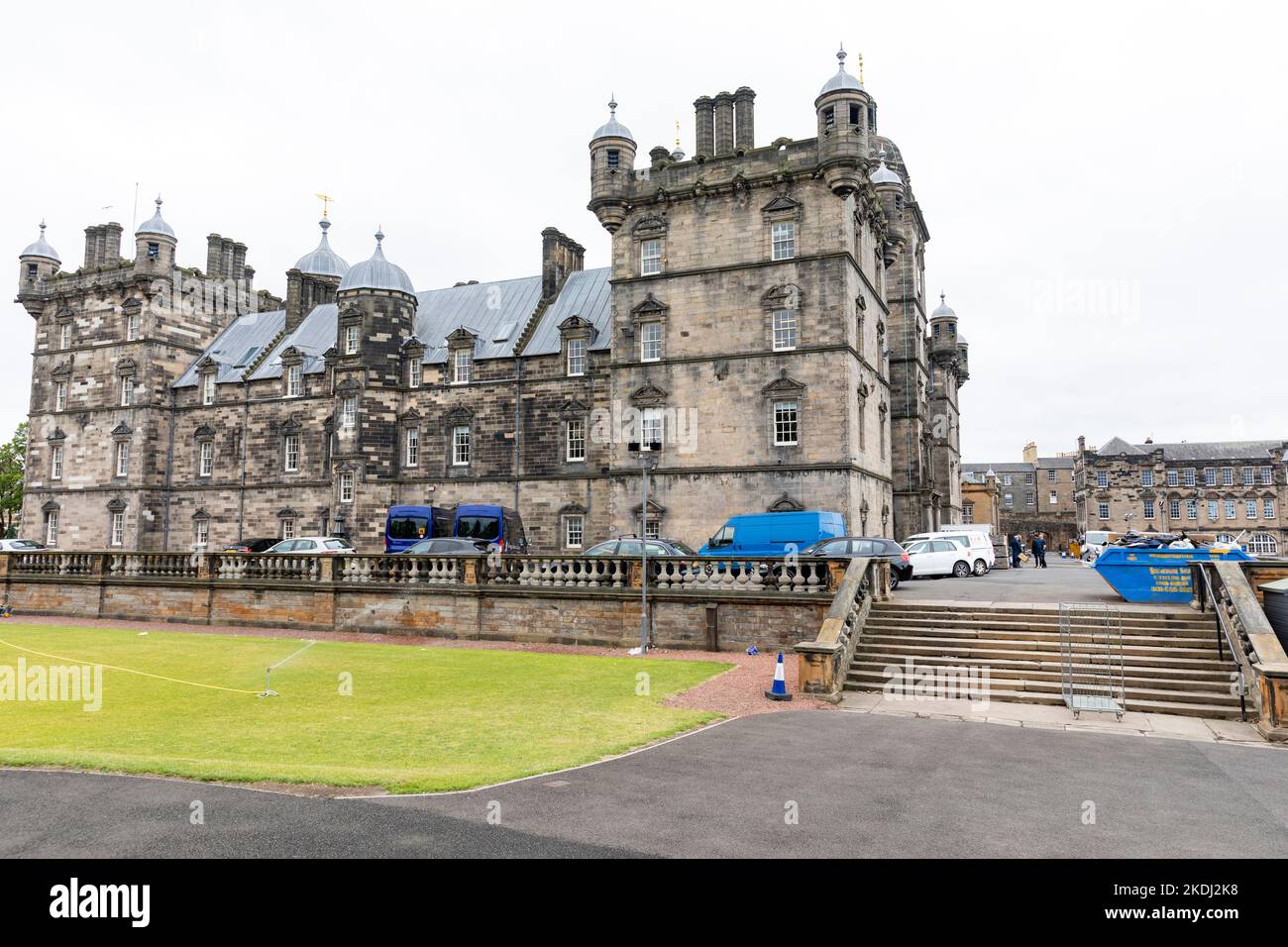 George Heriot's independent primary and secondary school building in ...