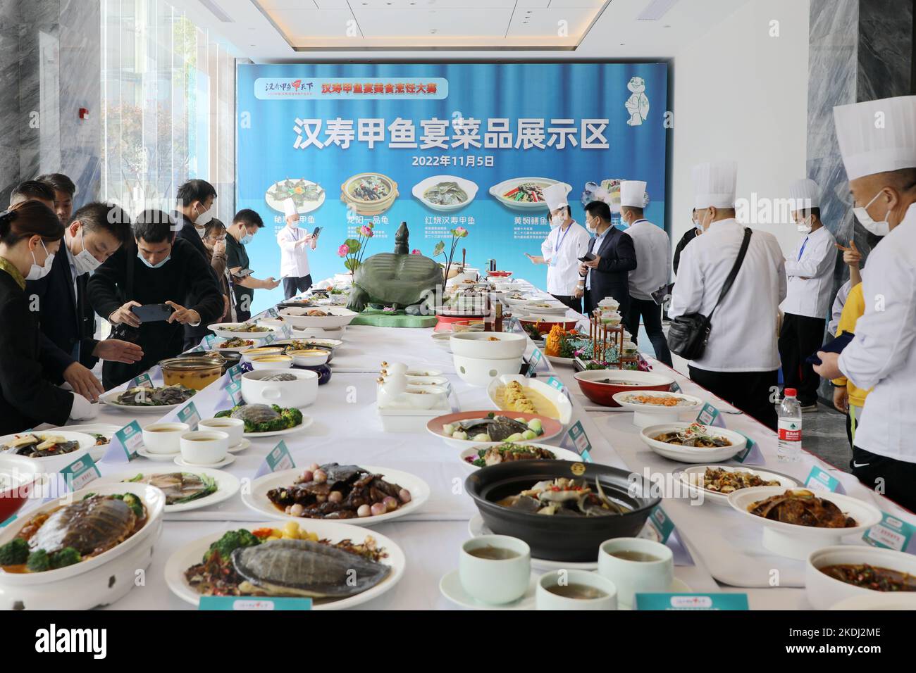 Sixteen teams across the country make 128 turtle dishes to compete in ...