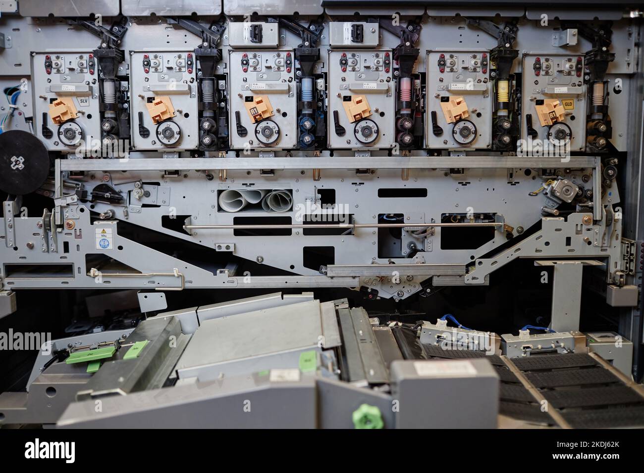 Print shop offset machine automatic hi-res stock photography and images ...