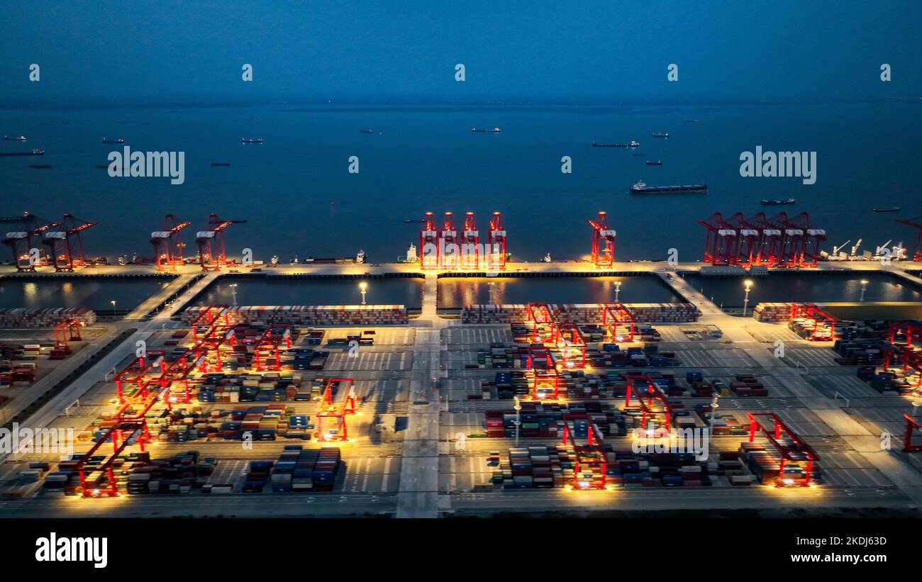 SUZHOU, CHINA - NOVEMBER 5, 2022 - An aerial photo shows the ...