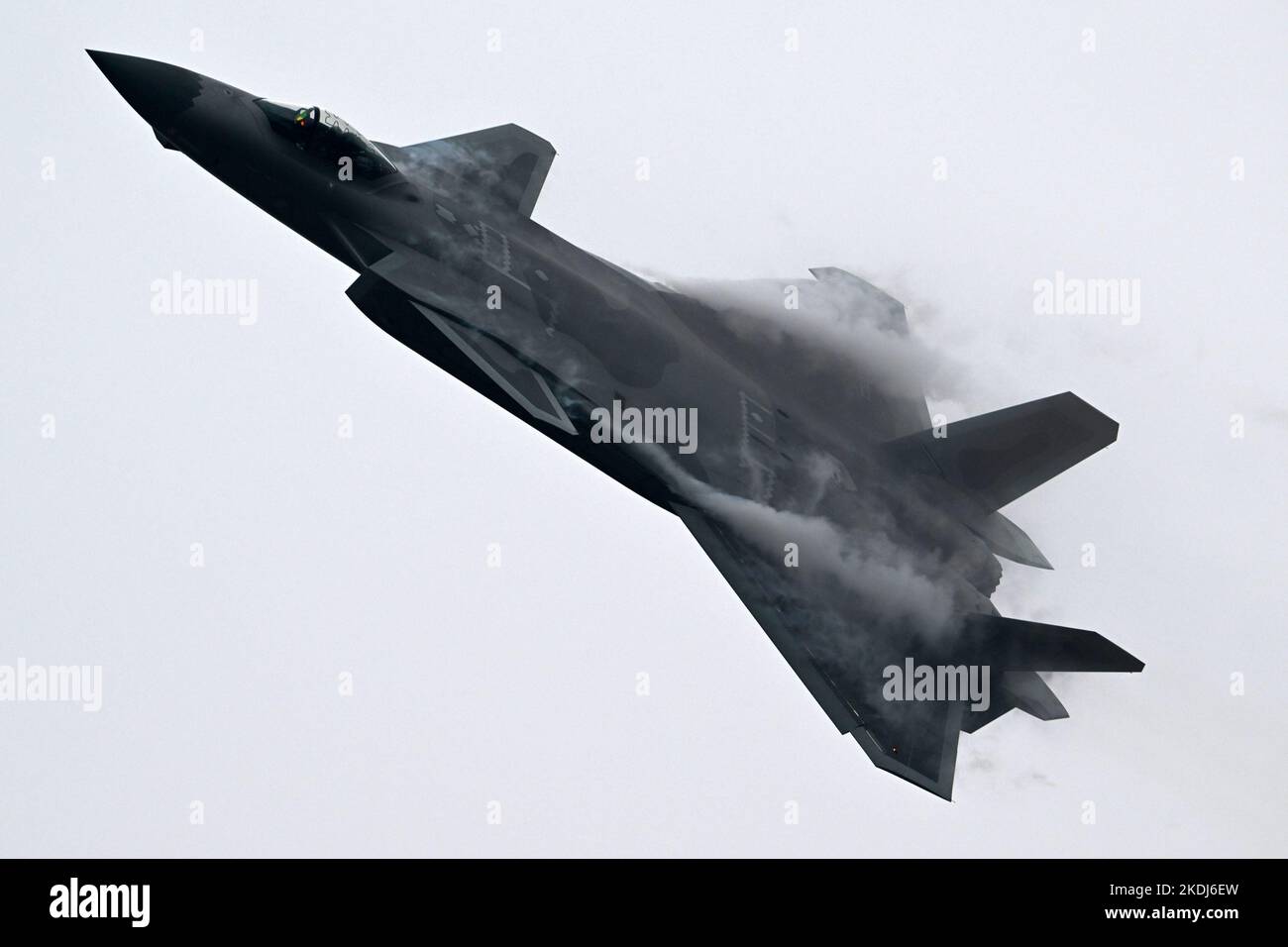 Guangzhou. 5th Nov, 2022. A J-20 stealth fighter jet flies during a ...